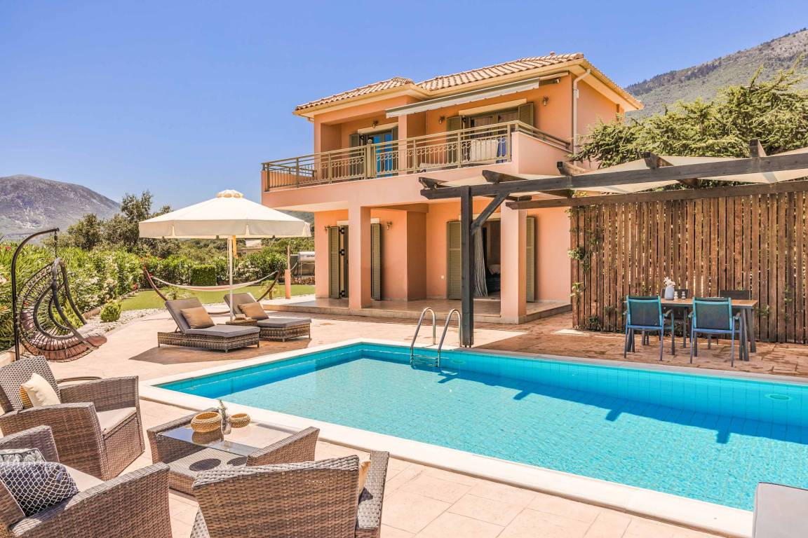 Villa ∙ 2 Bedrooms ∙ 4 Guests - Kefalonia