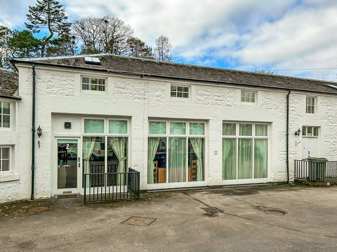 Cottage ∙ 2 Bedrooms ∙ 6 Guests - Moffat