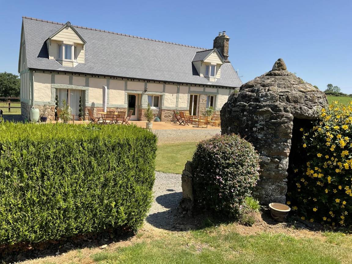 142 M² Gîte ∙ 3 Chambres ∙ 6 Personnes - Normandie