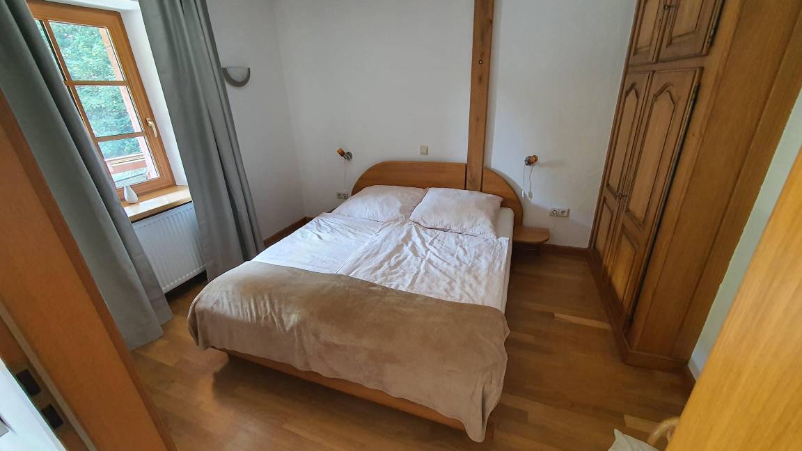 45 M² Ferienwohnung ∙ 1 Schlafzimmer ∙ 4 Gäste - Fischbach bei Dahn