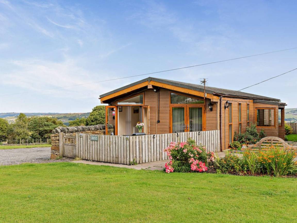 Lodge ∙ 2 Bedrooms ∙ 4 Guests - North Yorkshire