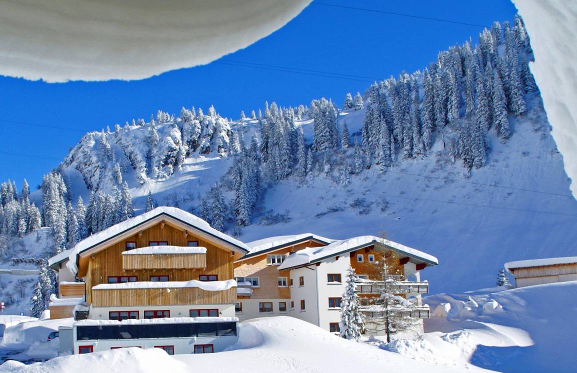 66 M² Ferienwohnung ∙ 2 Schlafzimmer ∙ 5 Gäste - Lech am Arlberg