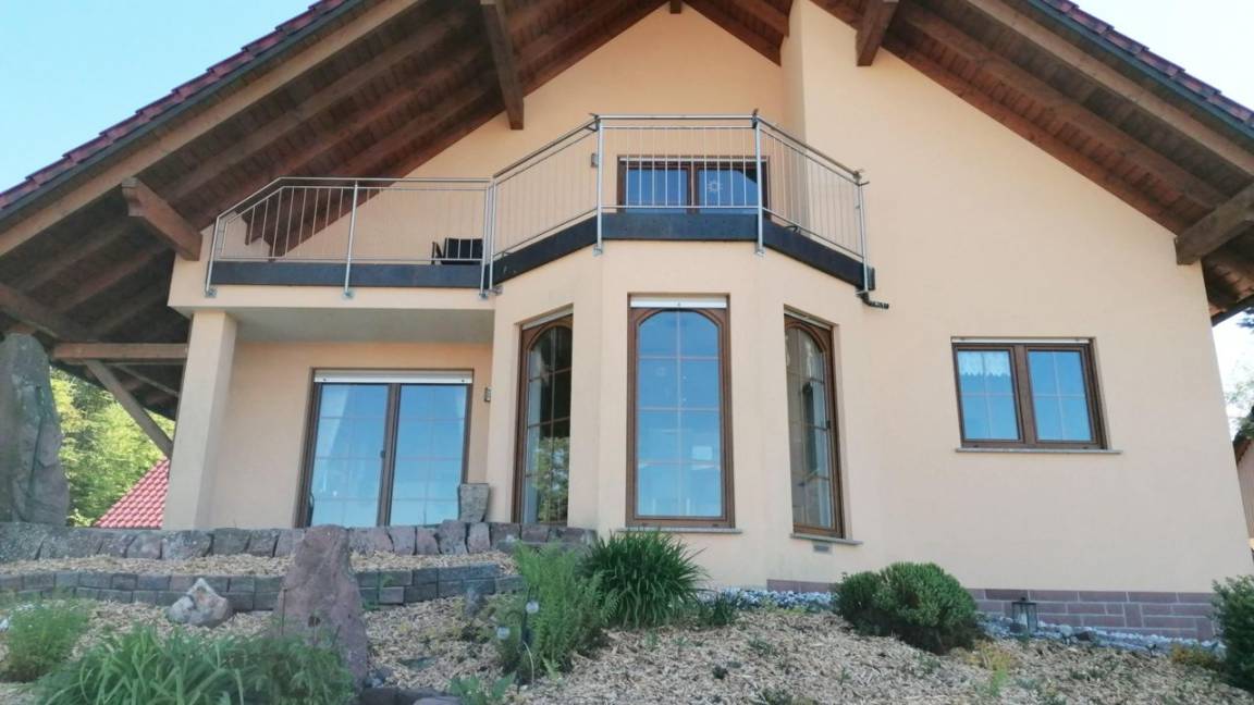 75 M² Appartement ∙ 2 Slaapkamers ∙ 5 Gasten - Miltenberg