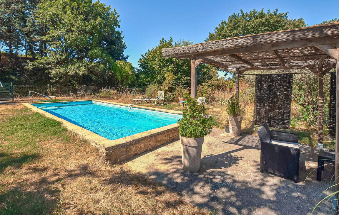 50 M² House ∙ 1 Bedroom ∙ 4 Guests - Cucuron