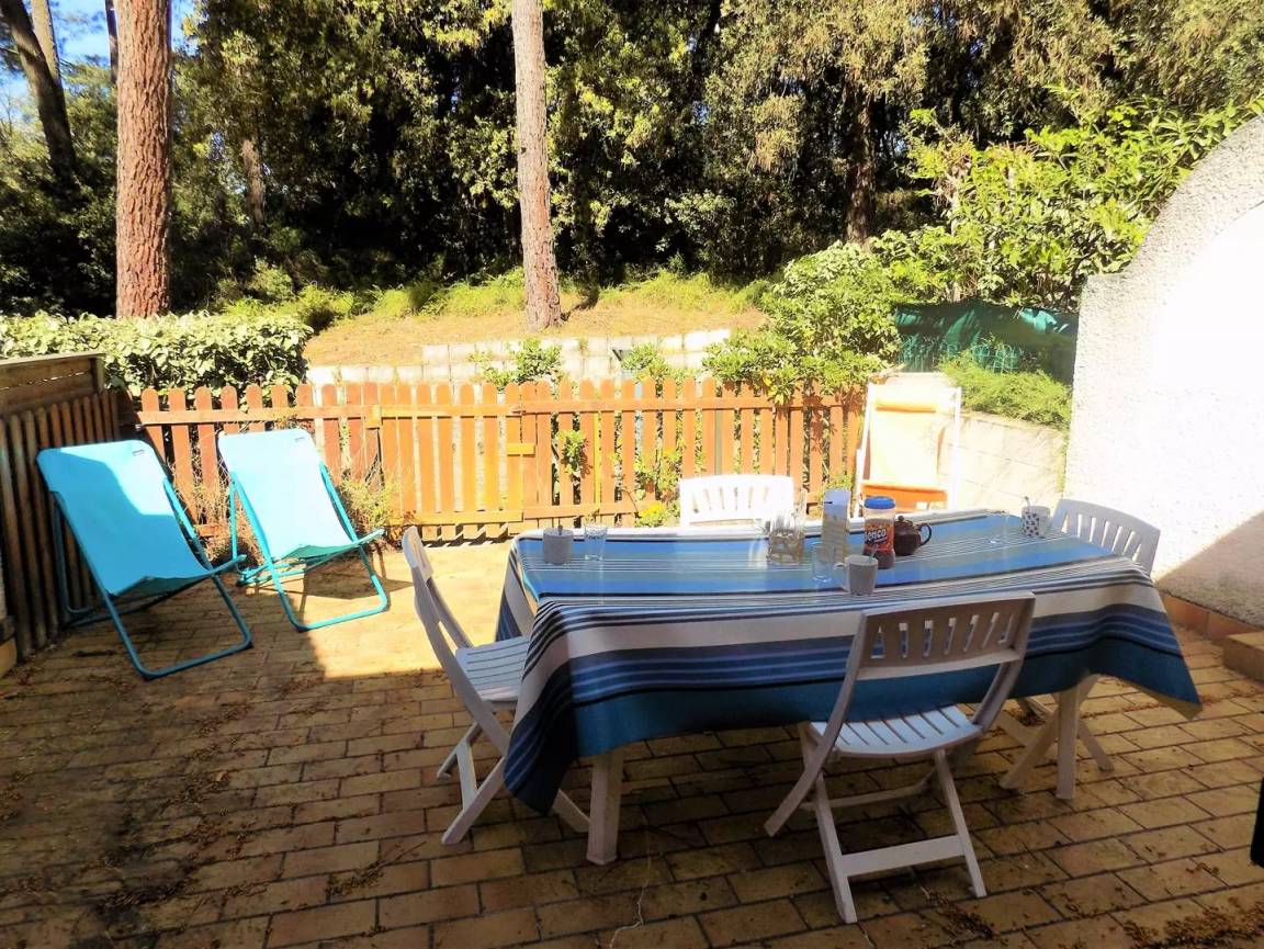 34 M² House ∙ 2 Bedrooms ∙ 4 Guests - La Palmyre