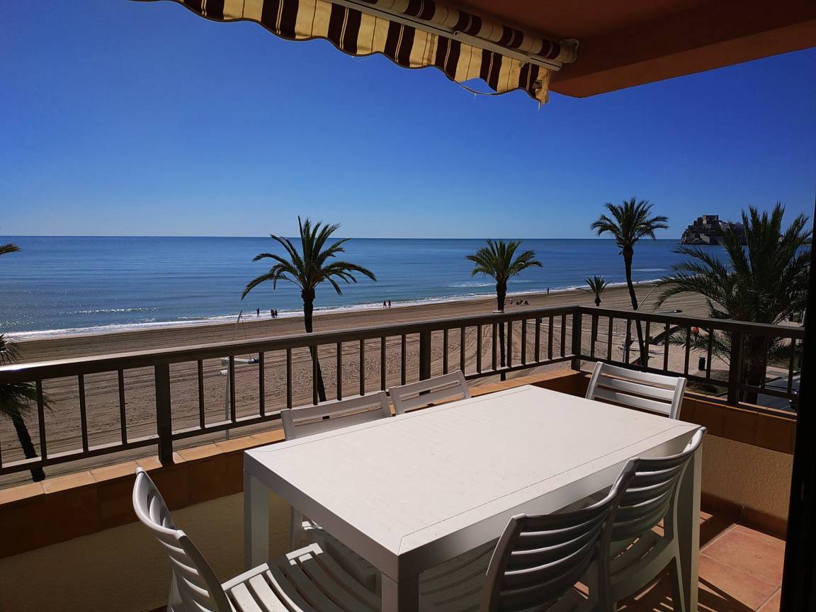 75 M² Apartamento ∙ 3 Habitaciones ∙ 7 Huéspedes - Peñíscola