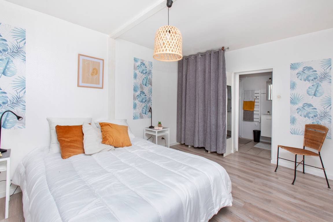 48 M² Appartement ∙ 1 Chambre ∙ 4 Personnes - Bernay