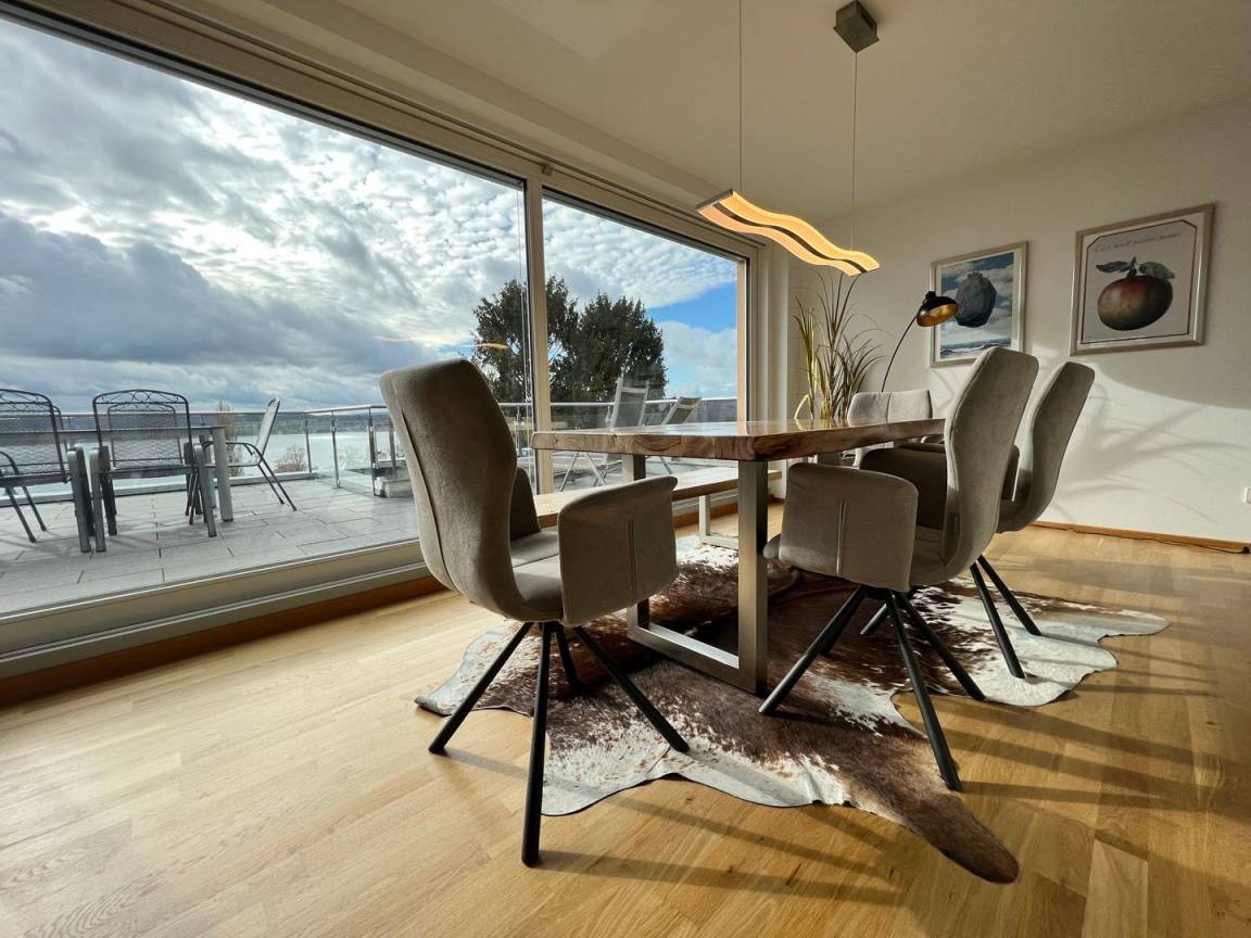 150 M² Appartement ∙ 3 Chambres ∙ 6 Personnes - Constance