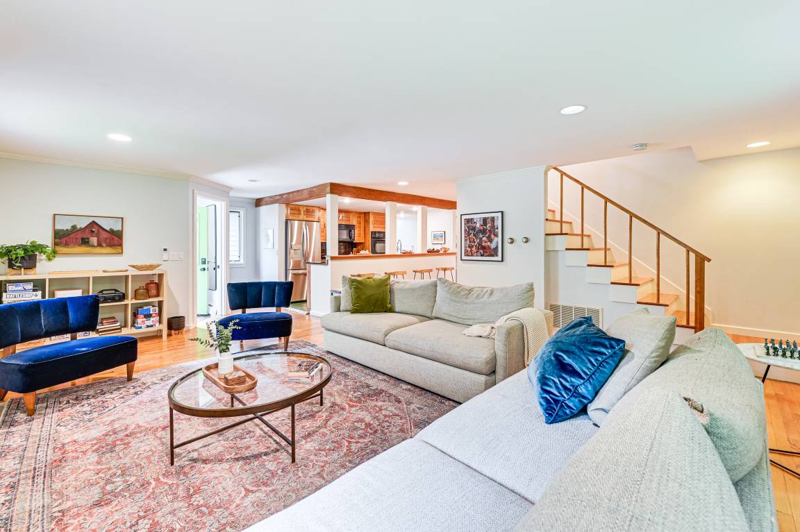 269 M² House ∙ 6 Bedrooms ∙ 14 Guests - Great Barrington, MA