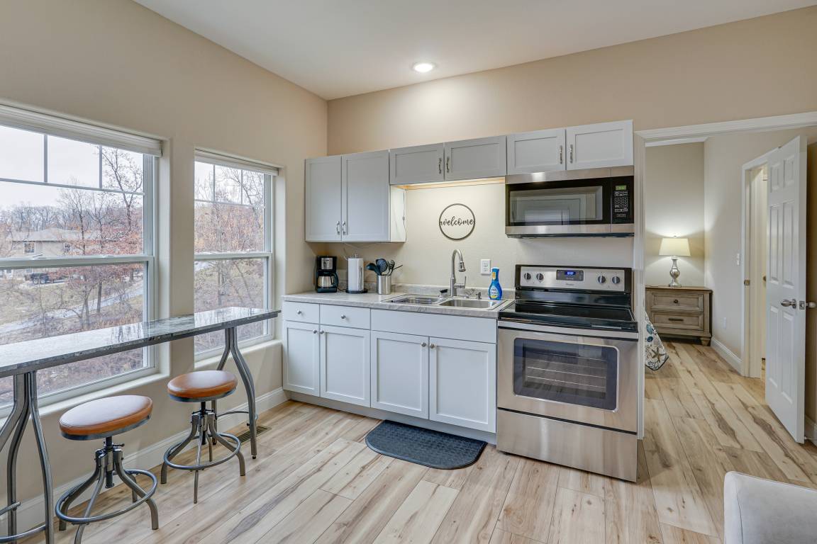 30 M² Apartment ∙ 1 Bedroom ∙ 2 Guests - Lake Ozark, MO