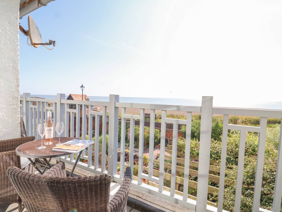 Cottage ∙ 3 Bedrooms ∙ 6 Guests - Aldeburgh