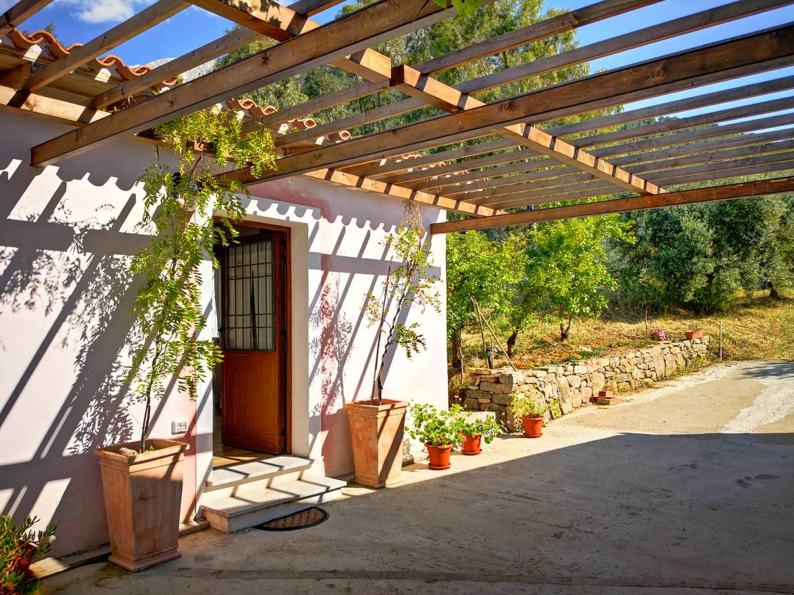 Villa Vacanza ∙ 1 Camera Da Letto ∙ 3 Ospiti - Nuoro