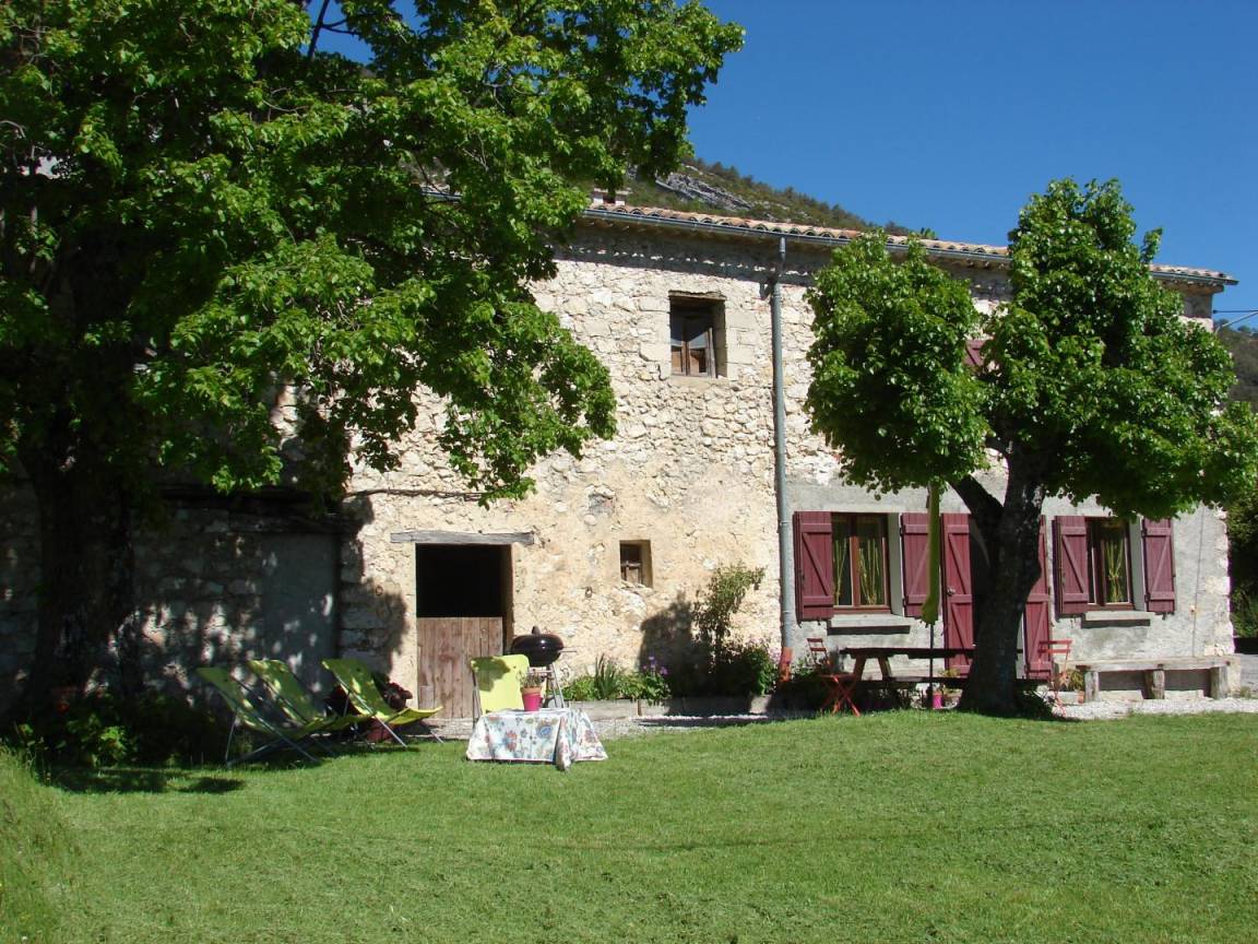 90 M² Gîte ∙ 3 Chambres ∙ 8 Personnes - Castellane