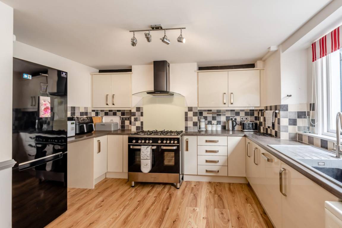 Cottage ∙ 3 Bedrooms ∙ 6 Guests - Appledore