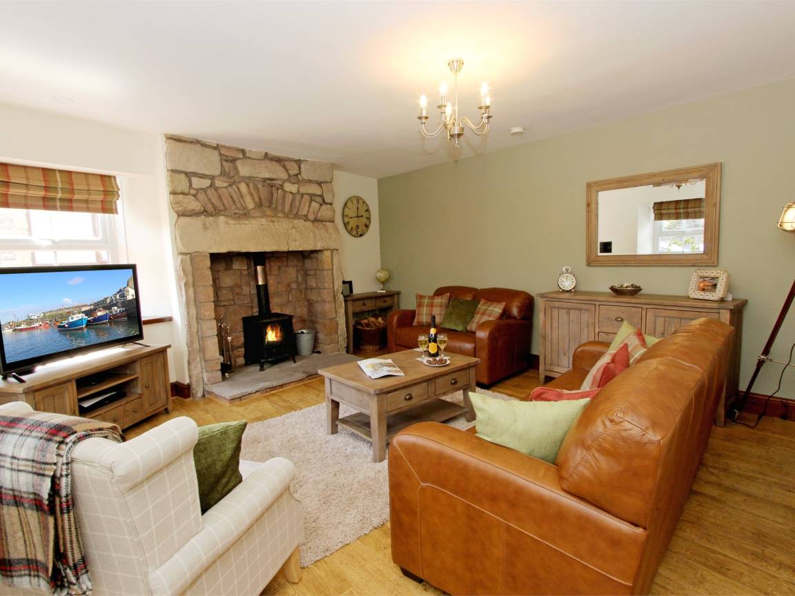 Cottage ∙ 3 Bedrooms ∙ 6 Guests - Seahouses
