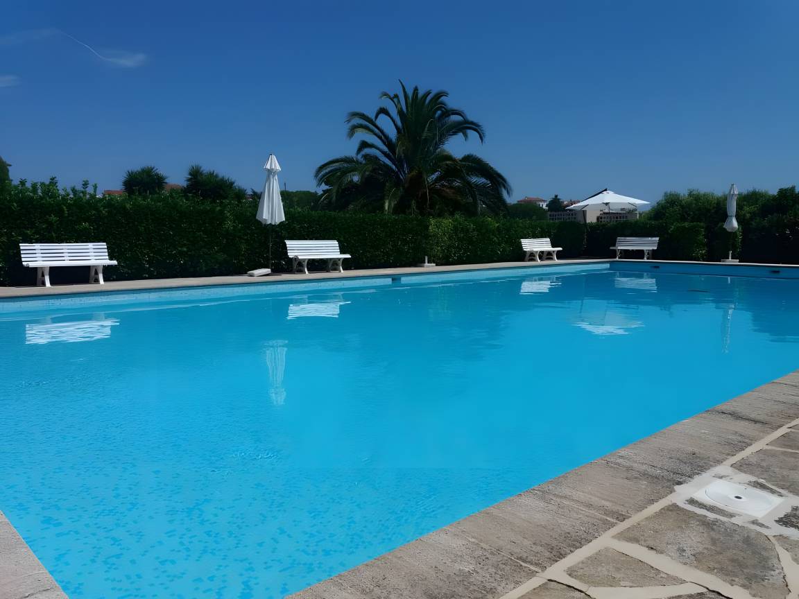 76 M² Appartement ∙ 2 Chambres ∙ 6 Personnes - Antibes