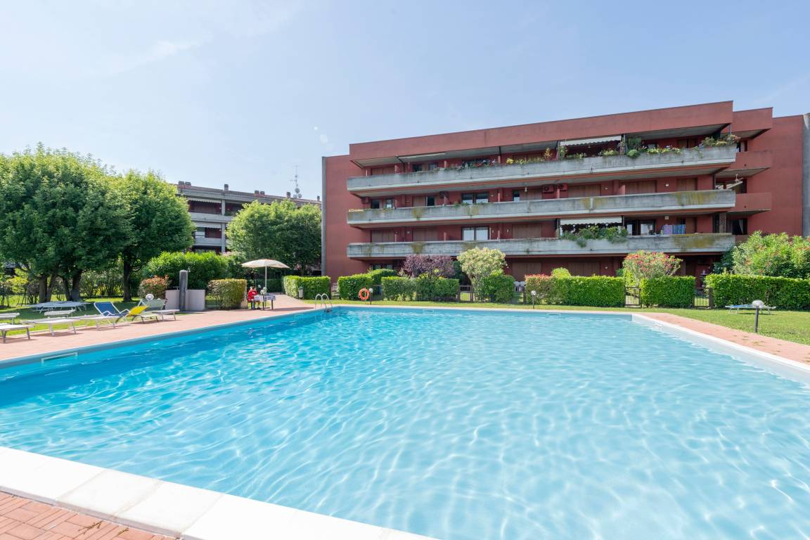 50 M² Appartement ∙ 1 Chambre ∙ 3 Personnes - Sirmione