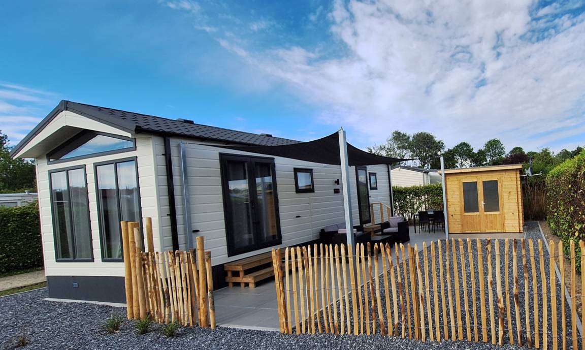 35 M² Chalet ∙ 2 Bedrooms ∙ 4 Guests - Cadzand