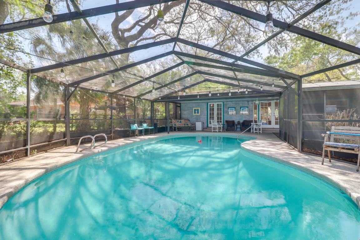 241 M² House ∙ 4 Bedrooms ∙ 12 Guests - Jacksonville Beach, FL