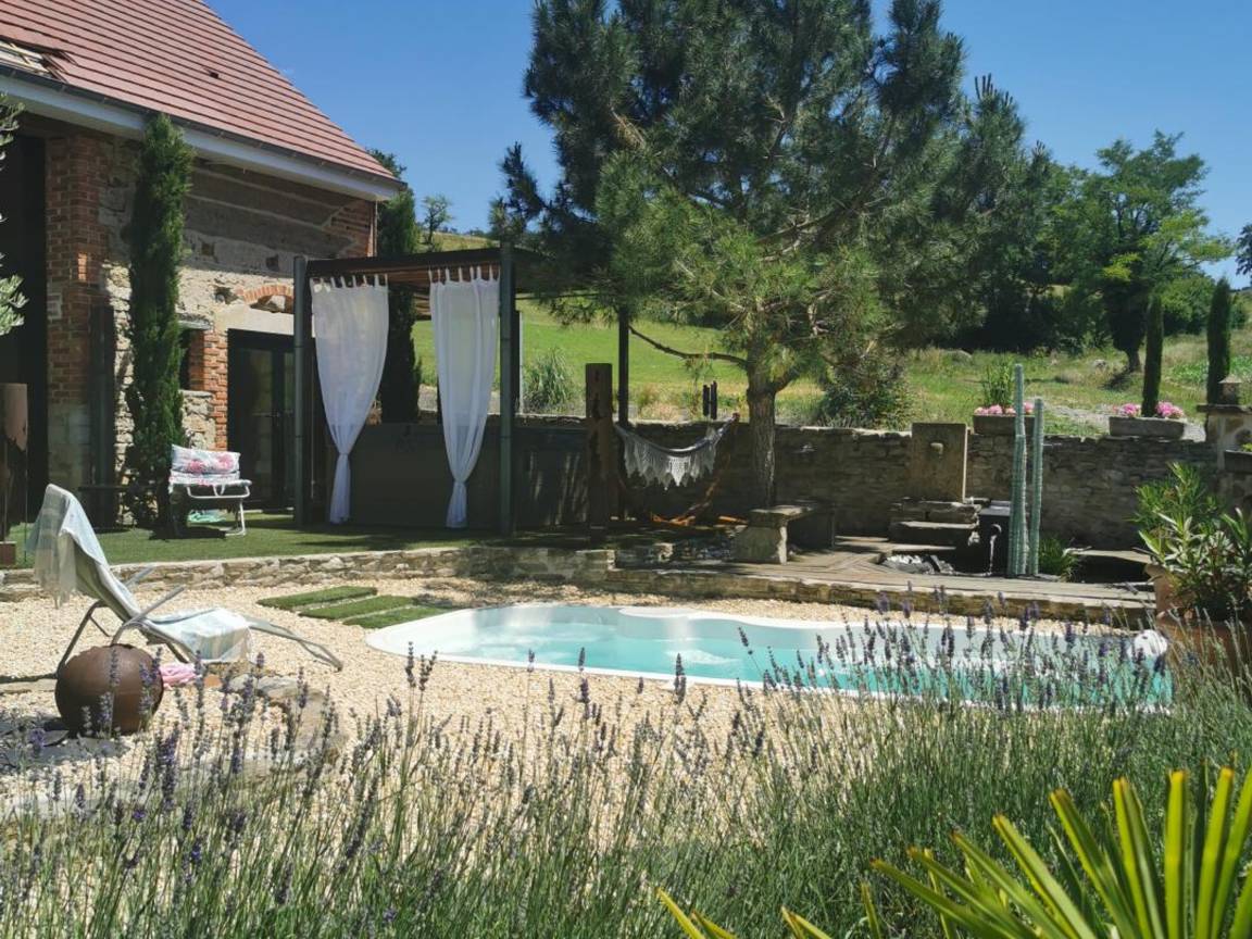 125 M² Cottage ∙ 2 Bedrooms ∙ 4 Guests - Vichy
