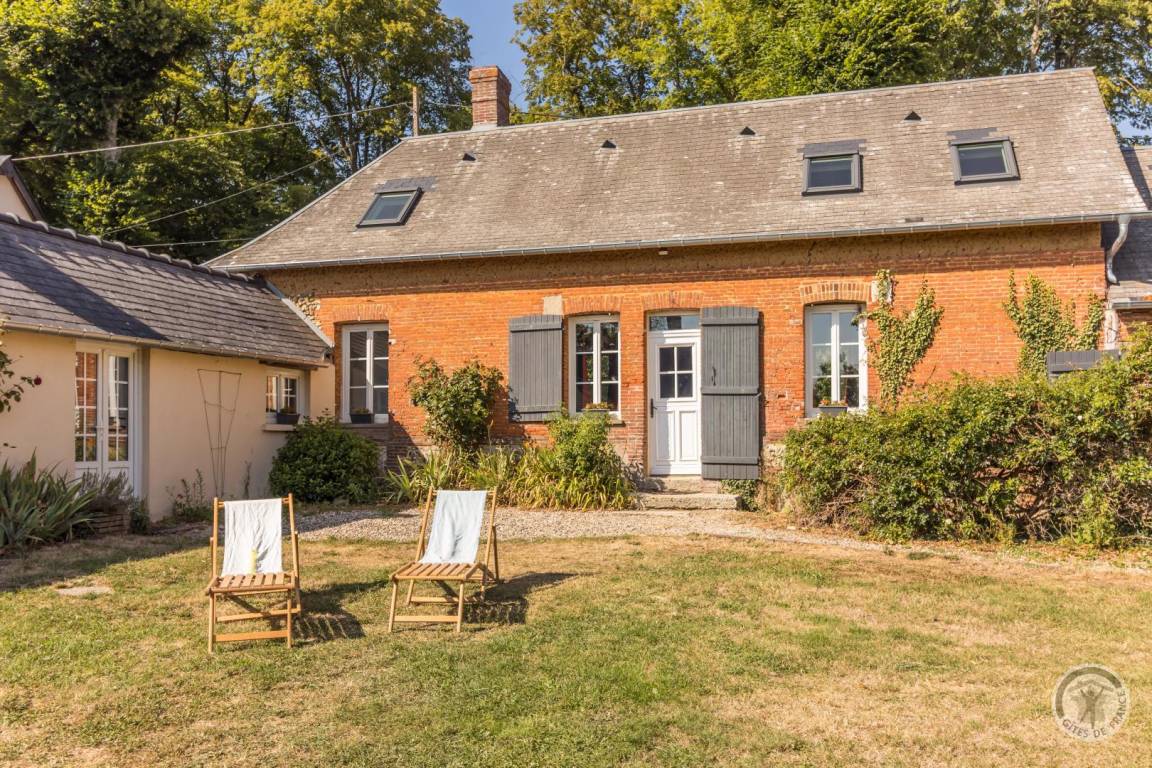 144 M² Gîte ∙ 4 Chambres ∙ 9 Personnes - Gournay-en-Bray