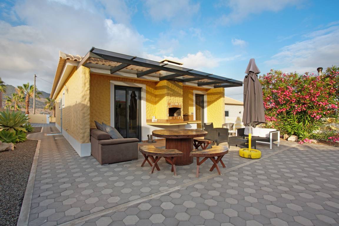 175 M² Villa ∙ 3 Bedrooms ∙ 6 Guests - Porto Santo Island