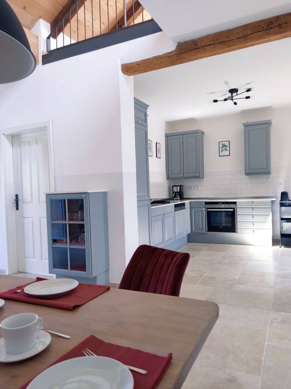 76 M² Apartment ∙ 1 Bedroom ∙ 3 Guests - Peißenberg