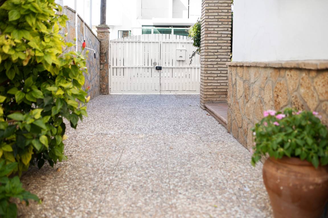100 M² Apartamento ∙ 2 Habitaciones ∙ 4 Huéspedes - Chipiona