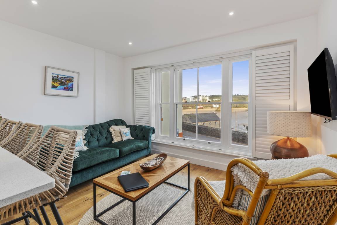 800 M² Apartment ∙ 2 Bedrooms ∙ 4 Guests - Tenby