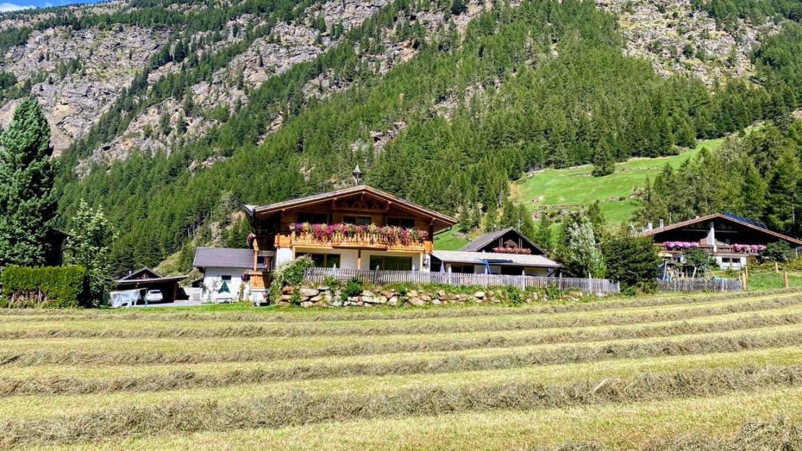 55 M² Ferienwohnung ∙ 2 Schlafzimmer ∙ 4 Gäste - Obergurgl