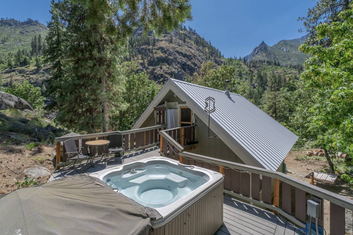 62 M² Cabin ∙ 1 Bedroom ∙ 4 Guests - Leavenworth, WA