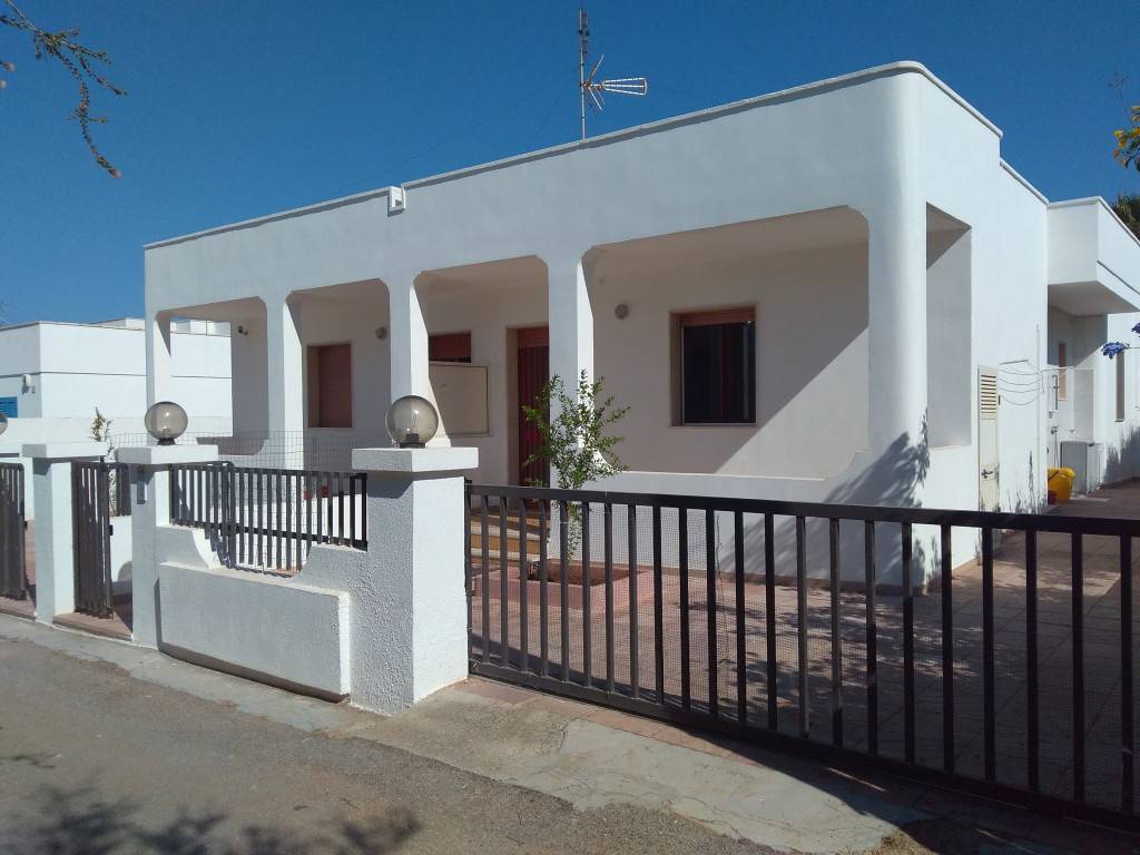 119 M² Villa Vacanza ∙ 2 Camere Da Letto ∙ 13 Ospiti - Matino