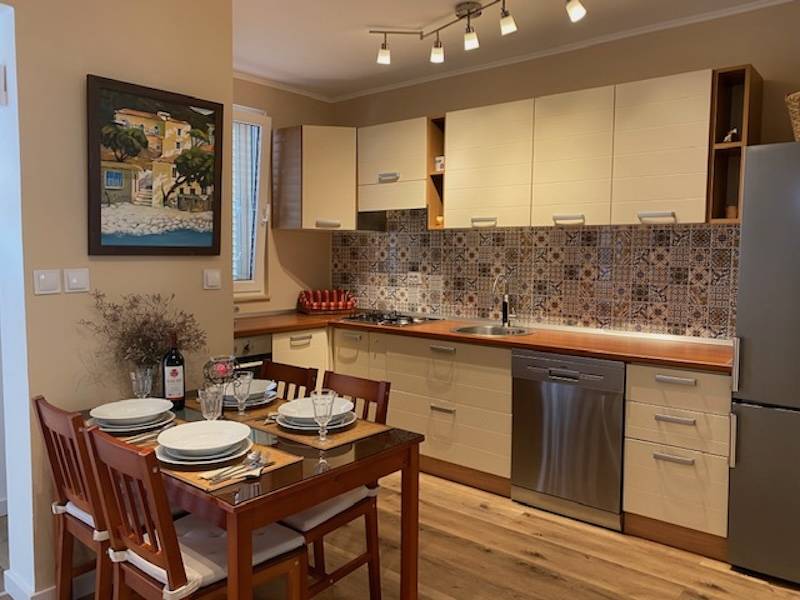 45 M² Ferienwohnung ∙ 1 Schlafzimmer ∙ 4 Gäste - Nin