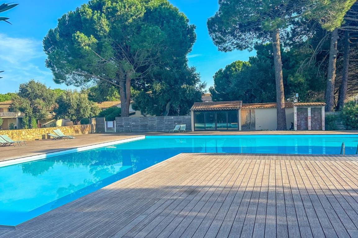 65 M² Appartement En Copropriété ∙ 3 Chambres ∙ 6 Personnes - Lecci