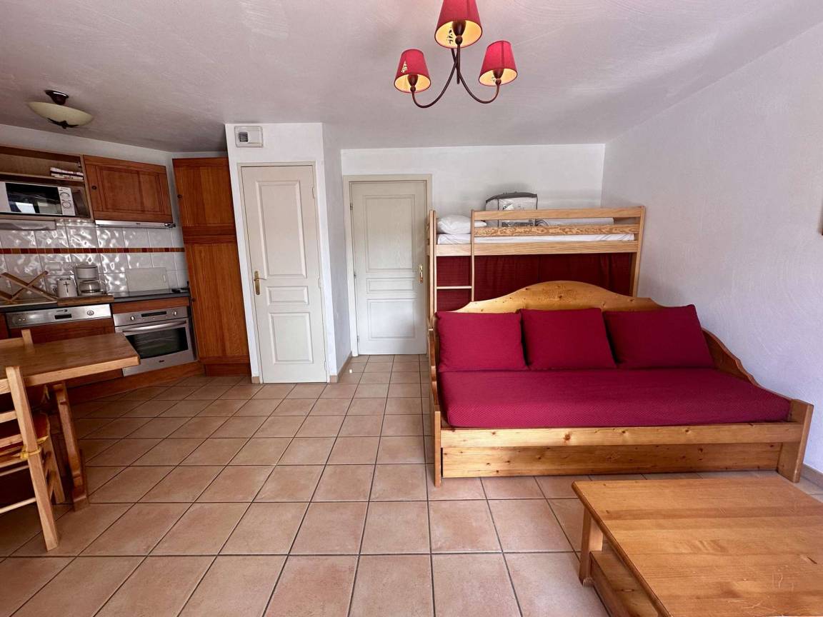 30 M² Studio Flat ∙ 1 Bedroom ∙ 4 Guests - Loudenvielle