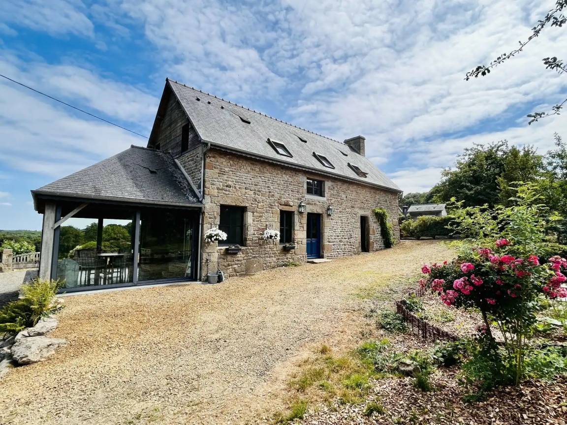 135 M² Maison De Vacances ∙ 2 Chambres ∙ 4 Personnes - Vire