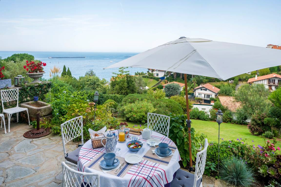 20 M² Chambre D'hôtes ∙ 1 Chambre ∙ 2 Personnes - Saint-Jean-de-Luz