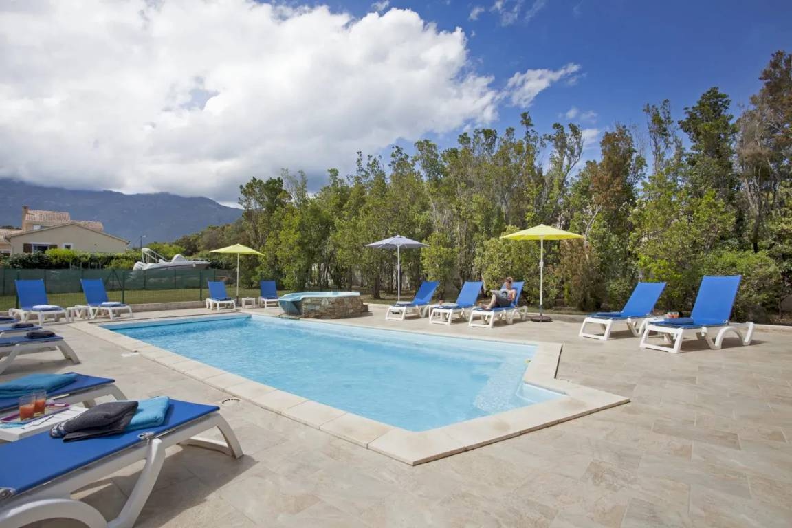 65 M² Appartement ∙ 2 Chambres ∙ 6 Personnes - Brando