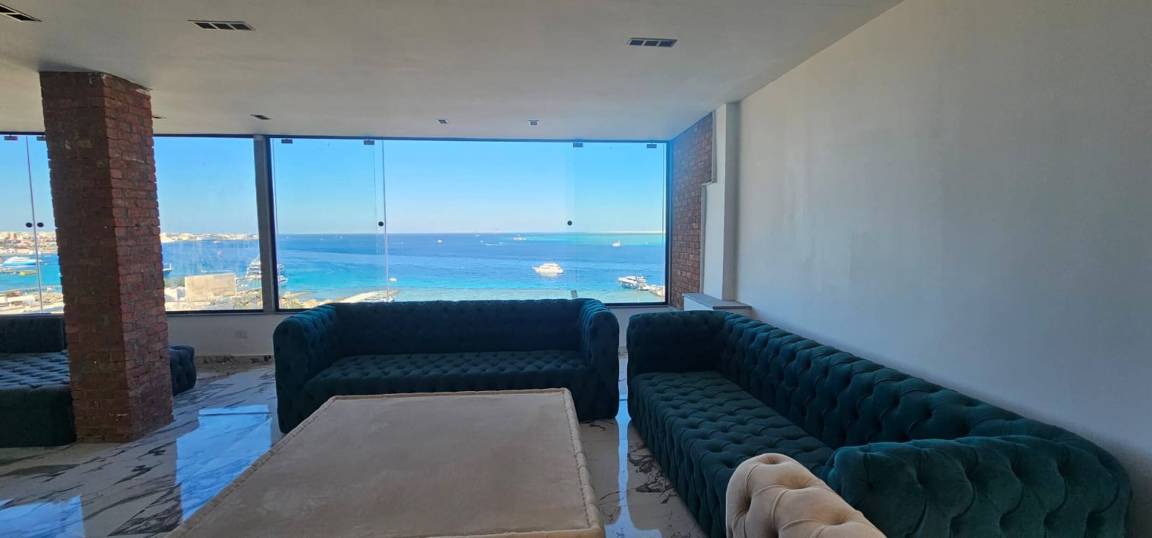 300 M² Apartment ∙ 3 Bedrooms ∙ 6 Guests - Hurghada