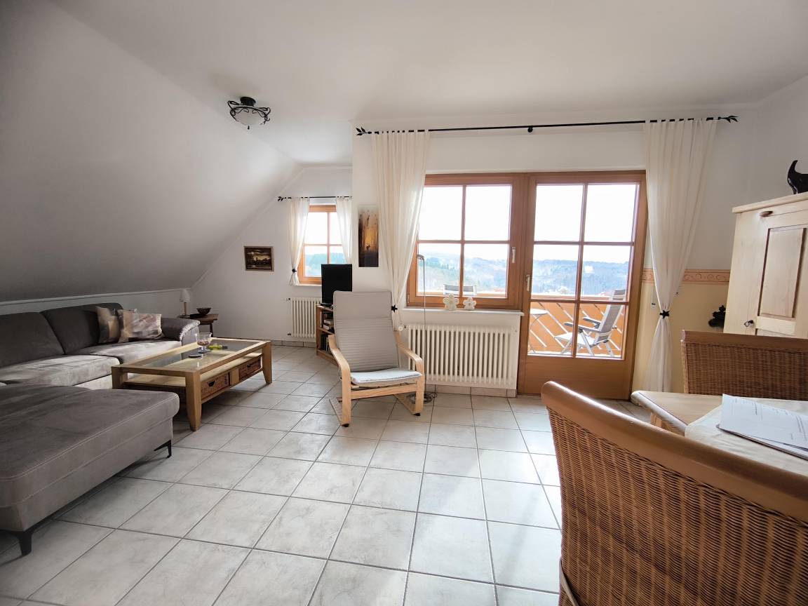 57 M² Ferienwohnung ∙ 1 Schlafzimmer ∙ 2 Gäste - Spessart