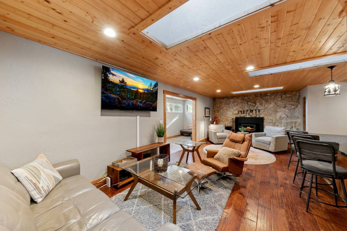 173 M² House ∙ 3 Bedrooms ∙ 6 Guests - South Lake Tahoe, CA