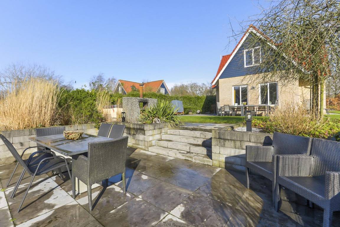 Huis ∙ 4 Slaapkamers ∙ 8 Gasten - Drenthe