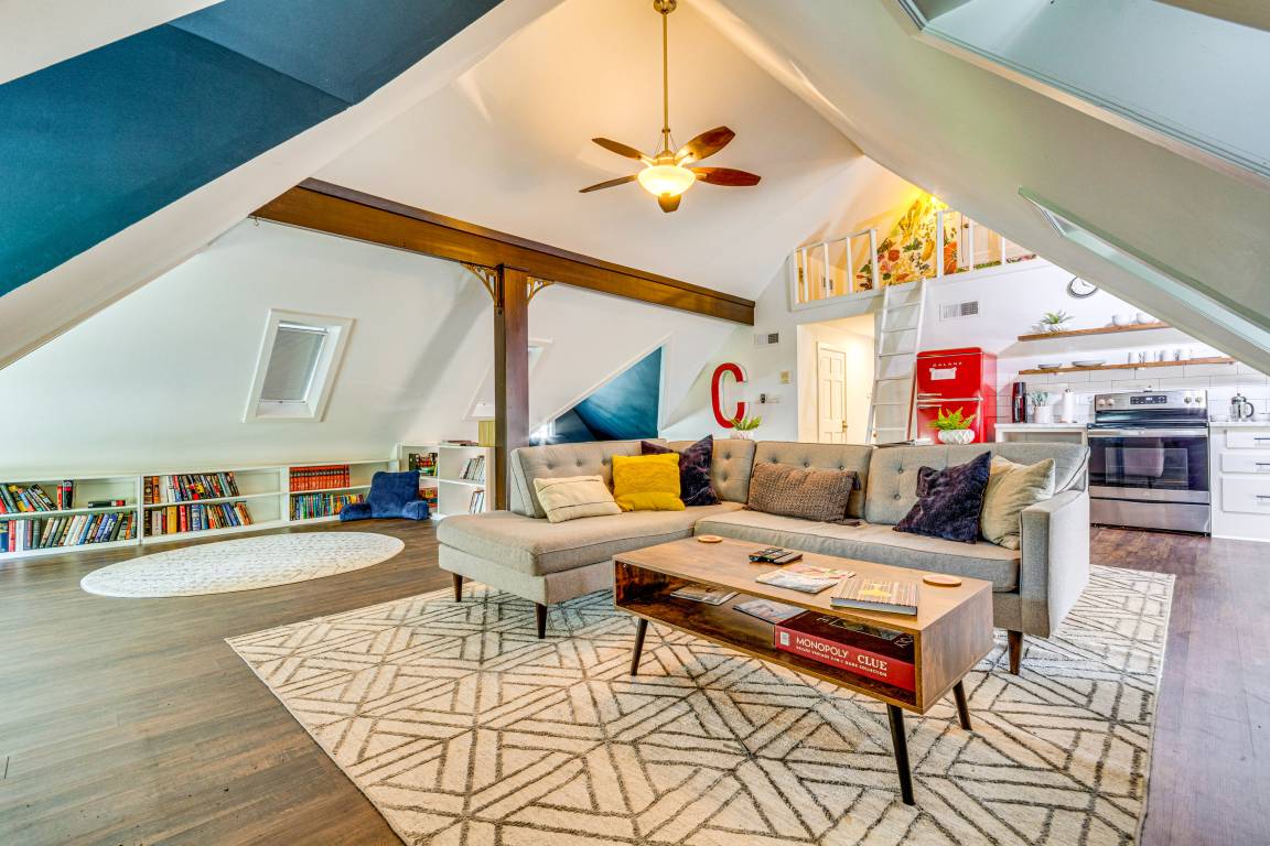 167 M² Apartment ∙ 2 Bedrooms ∙ 4 Guests - Little Rock, AR