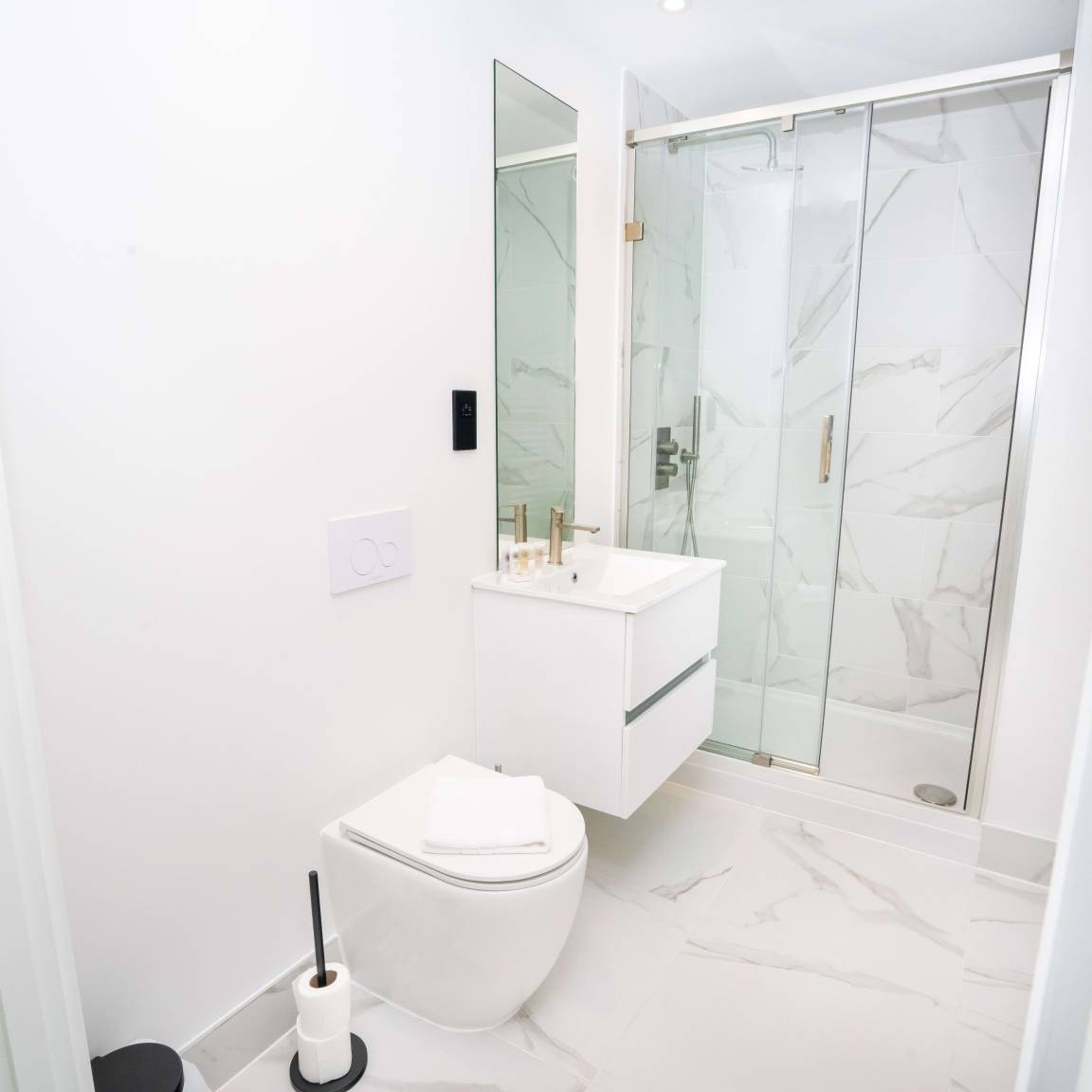 70 M² Apartamento ∙ 2 Habitaciones ∙ 4 Huéspedes - Birmingham