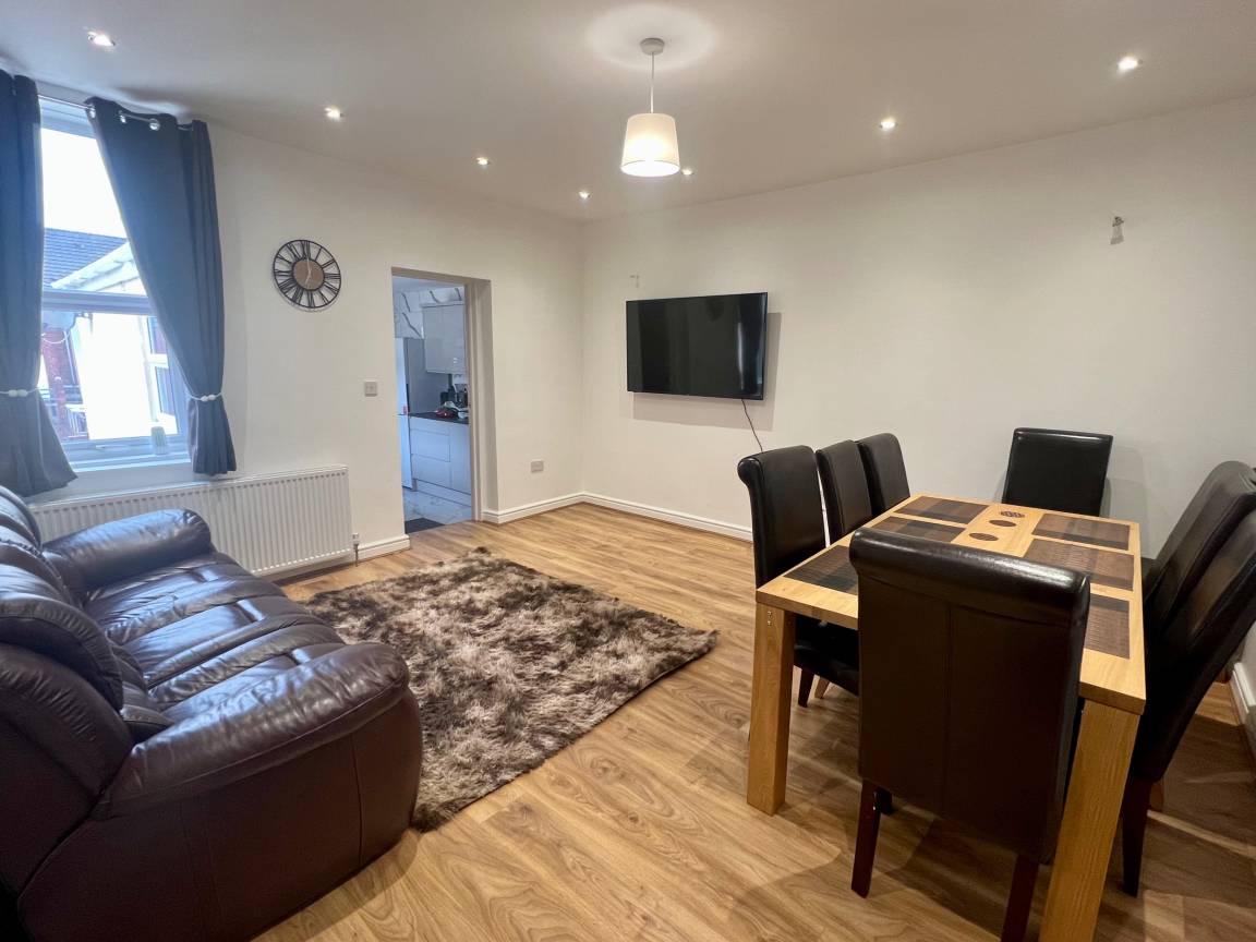 145 M² Appartement ∙ 5 Chambres ∙ 10 Personnes - Gosforth