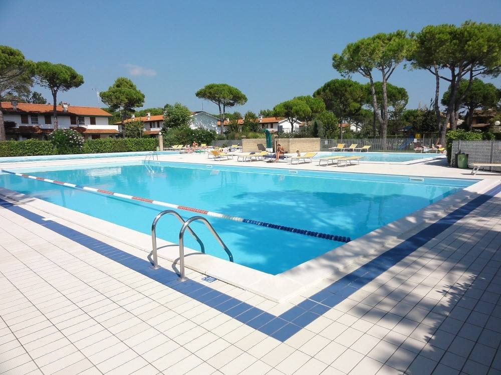 65 M² Villa ∙ 3 Bedrooms ∙ 7 Guests - Bibione Pineda