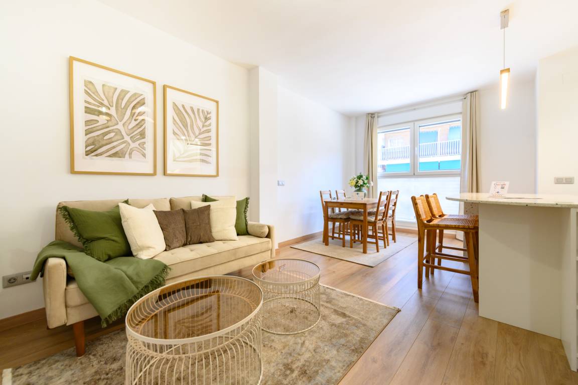 119 M² Apartment ∙ 2 Bedrooms ∙ 4 Guests - Madrid