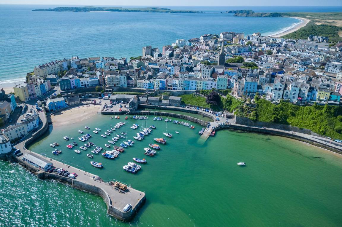 450 M² Apartment ∙ 1 Bedroom ∙ 2 Guests - Tenby