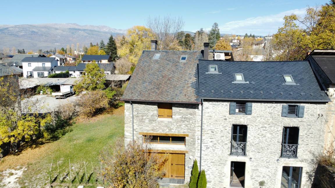 126 M² Gîte ∙ 3 Chambres ∙ 6 Personnes - Bourg-Madame