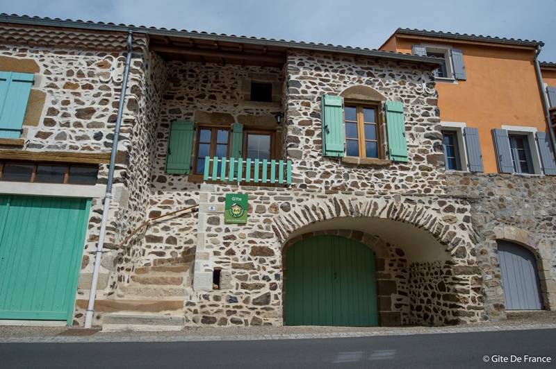 80 M² Gîte ∙ 3 Chambres ∙ 6 Personnes - Issoire